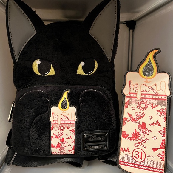 Loungefly | Bags | Loungefly Binx And Black Flame Candle Set | Poshmark